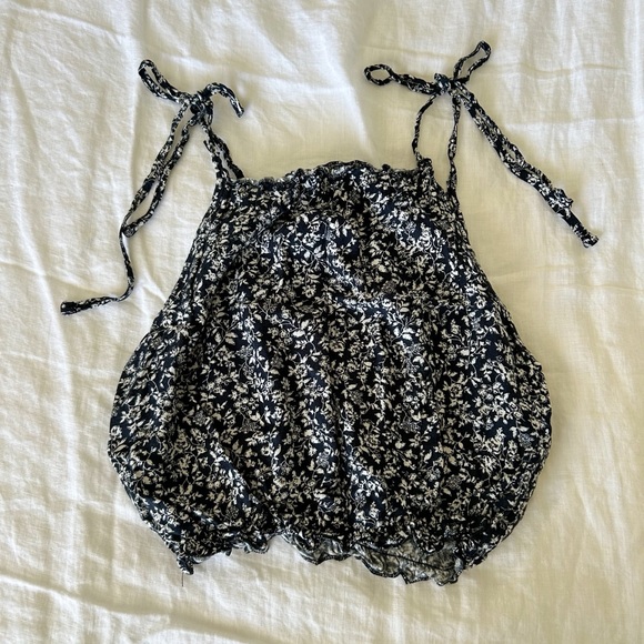 Brandy Melville | Tops | Brandy Melville Cropped Floral Tank | Poshmark